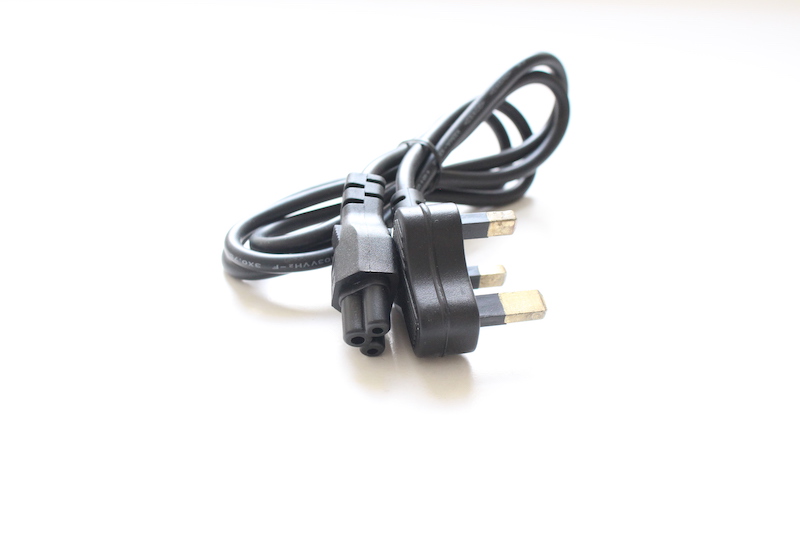 CABLE ALIMENTATION 3 PIN AMERICAN - Tekzone